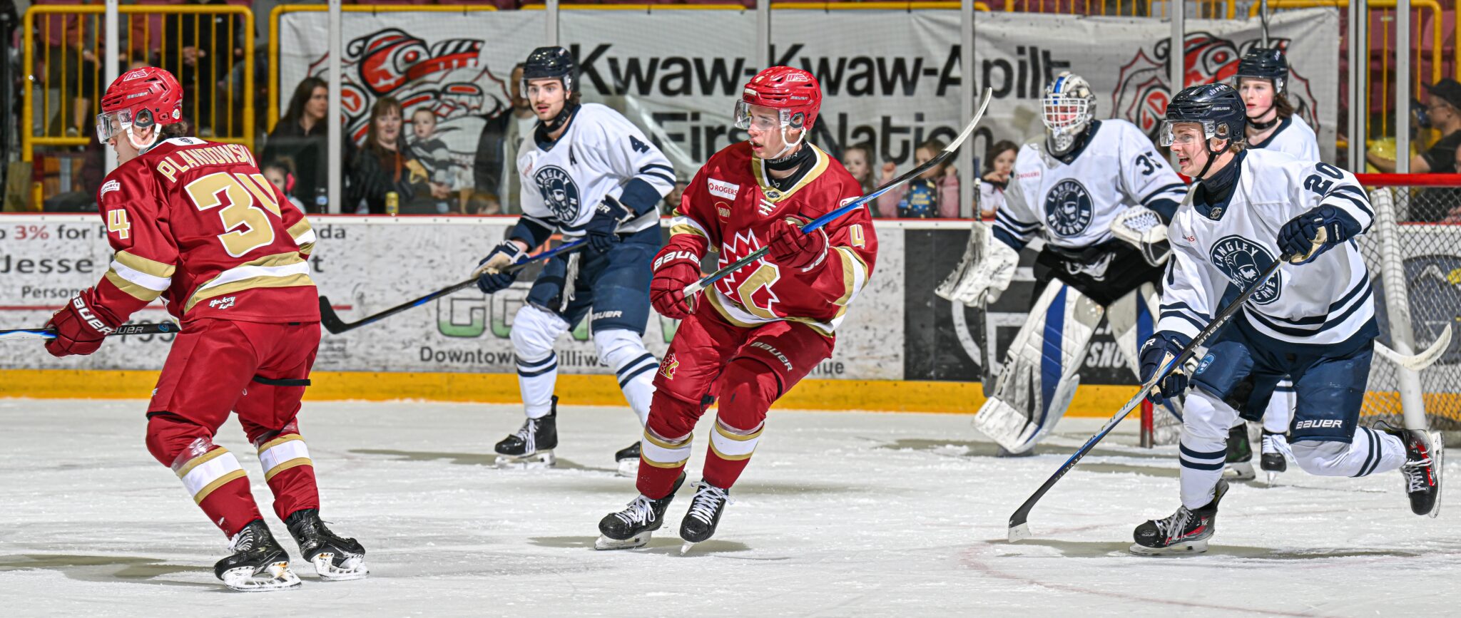 Chiefs and Rivermen Battle in One-Goal Game | Chilliwack Chiefs